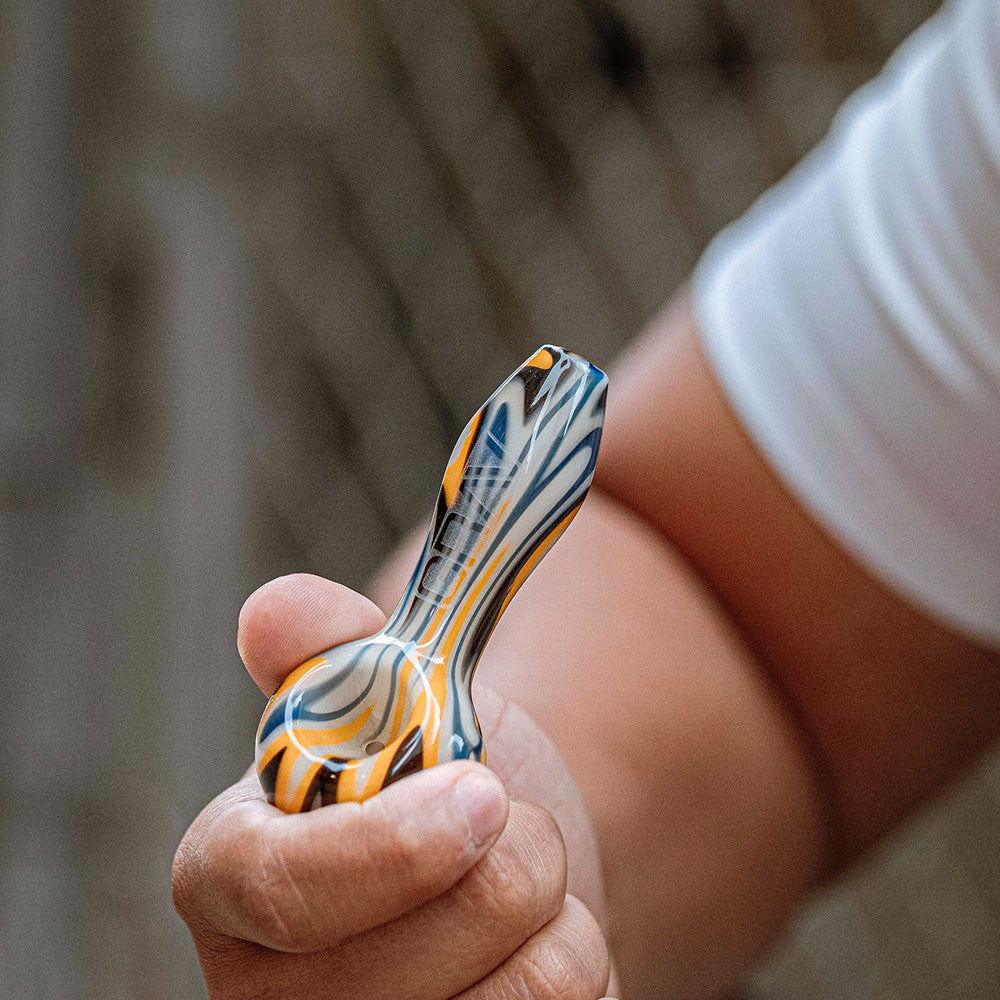 The Beginner's Guide to Hand Pipes – Beefy's Bongs